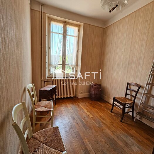 Maison à vendre - Montmarault - 8 pièces - 4 chambres