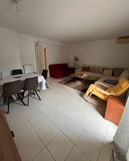 Appartement 3 pièces à Perpignan, Les Remparts, à louer