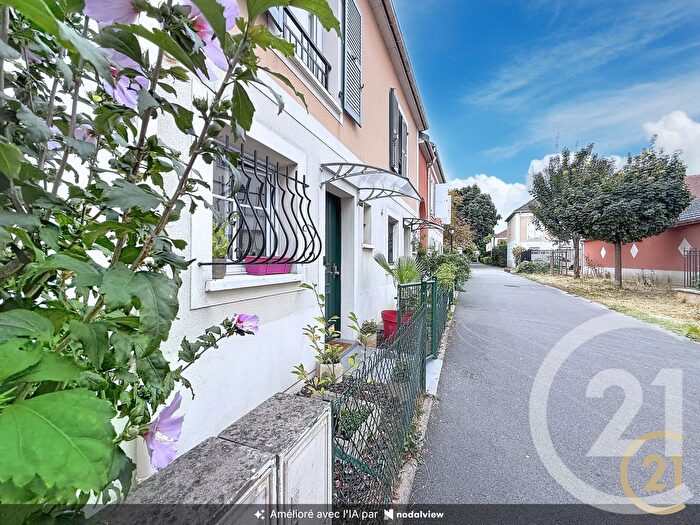 Maison 4 pièces à vendre à Bondy, La Mare à Veuve