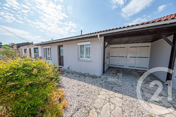 Maison 4 pièces à Saint-Médard-en-Jalles, Caupian, Cérillan, Hastignan, Issac, à vendre