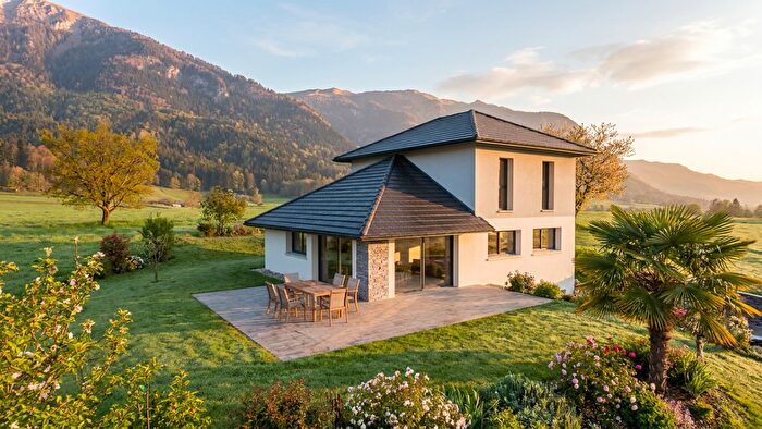 Maison 5 pièces à Challes-les-Eaux, à vendre