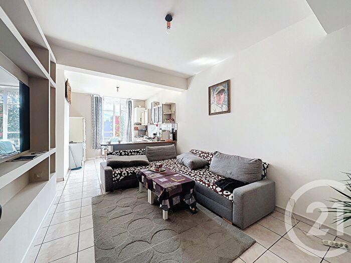 Appartement à vendre - Villeurbanne, Zola, Pressence - 3 pièces - 2 chambres