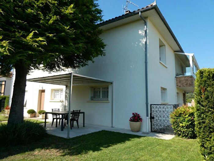 Maison à vendre - Lacapelle-Marival - 10 pièces - 4 chambres