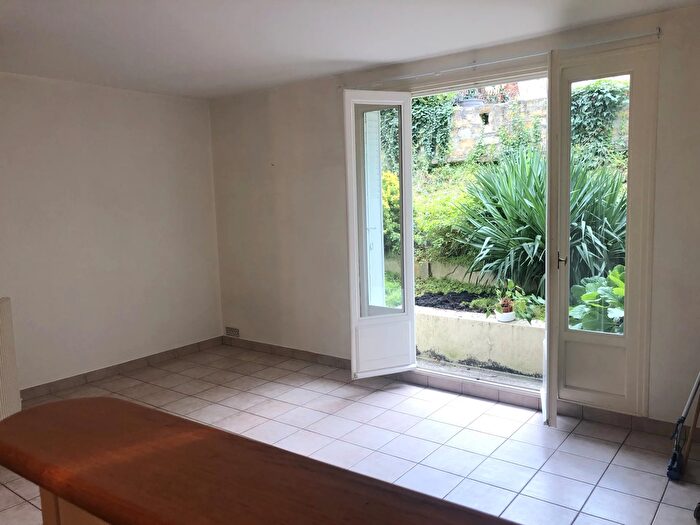 Appartement à louer - Montesson, Centre-ville - 2 pièces - 1 chambre