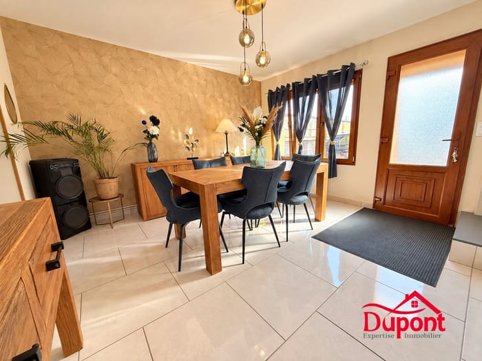 Maison 6 pièces à Revin, à vendre
