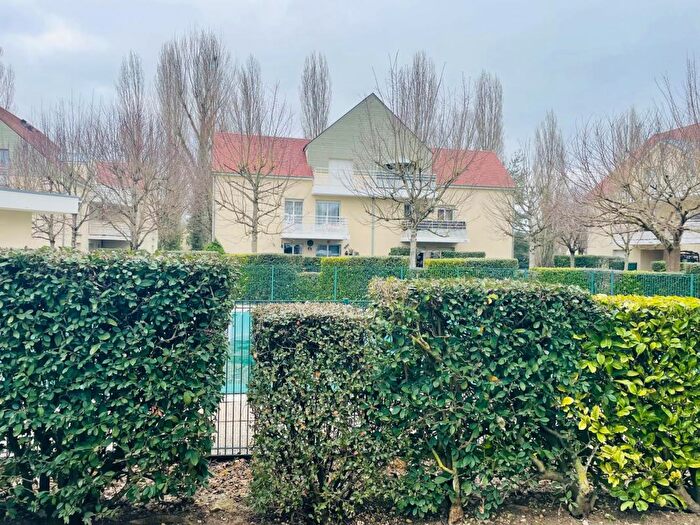 Appartement à louer - Étampes, Saint-Pierre - 2 pièces - 1 chambre