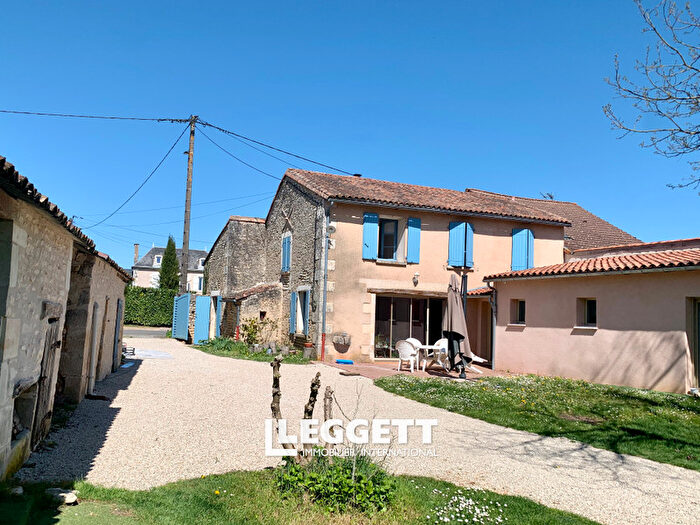 Maison à vendre - Montamisé - 6 pièces - 4 chambres