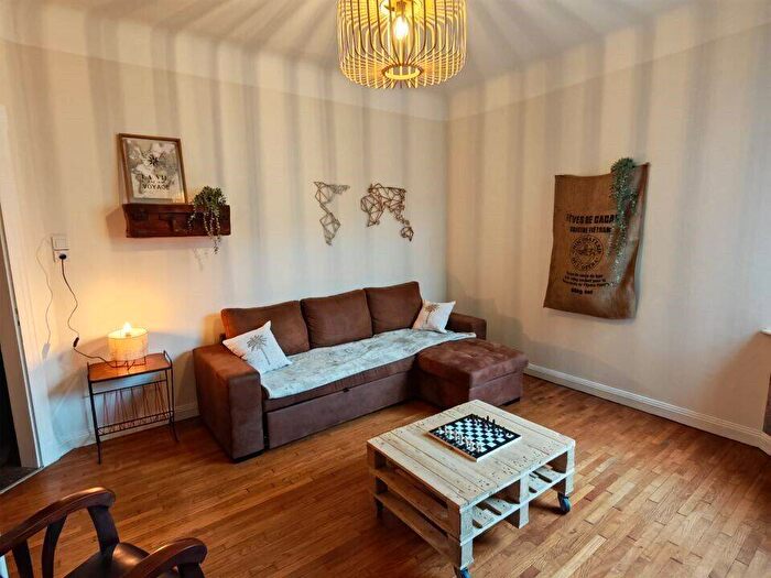 Appartement à louer - Plantières-Queuleu, Metz - 3 pièces - 2 chambres