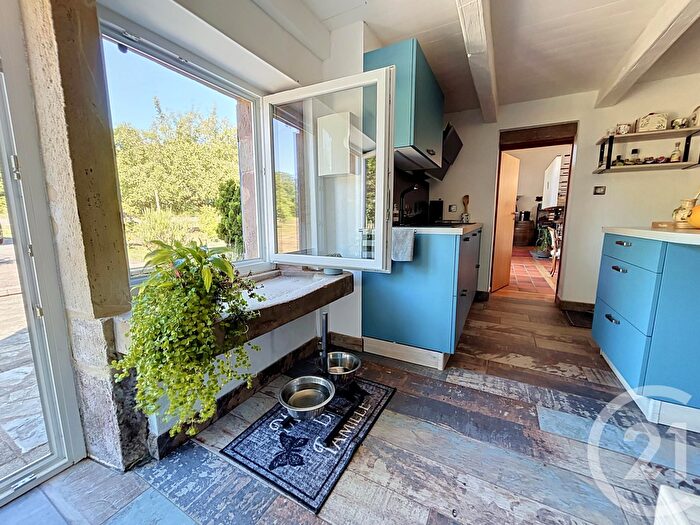 Bains-les-Bains : Maison 5 pièces à vendre