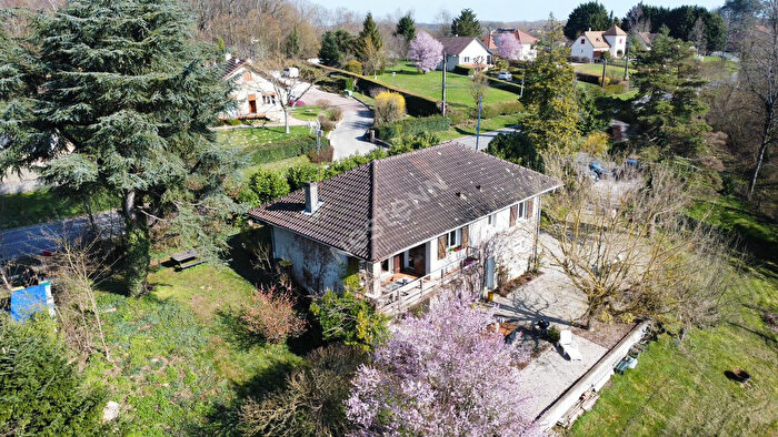 Maison à vendre - Louhans - 4 pièces - 3 chambres