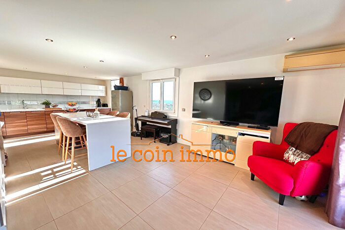Appartement à vendre - Antibes, Antibes-les-Pins, Trianon, Le Fournel, Peyregoue - 3 pièces - 2 chambres