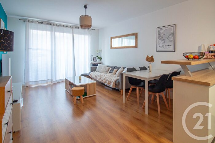 Appartement à vendre - Le Plessis-Bouchard - 3 pièces - 2 chambres