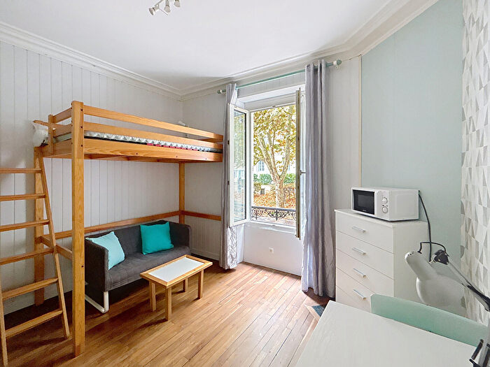 Appartement à louer - Auxerre, Centre-ville - 1 pièce