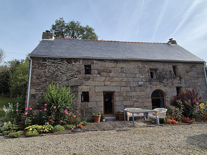 Maison 5 pièces à Kergrist-Moëlou, à vendre