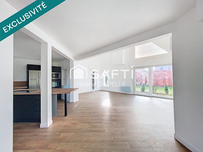 Maison à vendre - Neuilly-en-Thelle - 7 pièces - 5 chambres