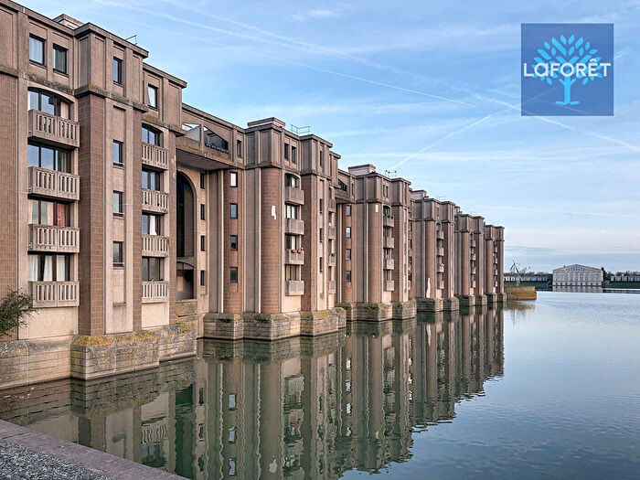 Appartement à vendre - Montigny-le-Bretonneux, La Sourderie Sud - 4 pièces - 3 chambres