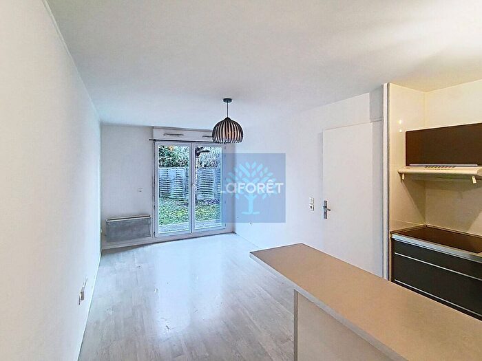 Appartement à louer - Vieux Persan - 2 pièces - 1 chambre