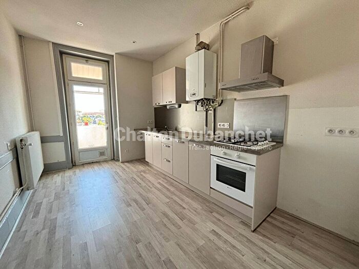 Appartement à louer - Le Centre-Gare, Roanne - 2 pièces - 1 chambre