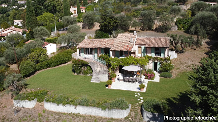 Maison à vendre - Grasse, Magagnosc, Saint-Mathieu - 6 pièces - 4 chambres