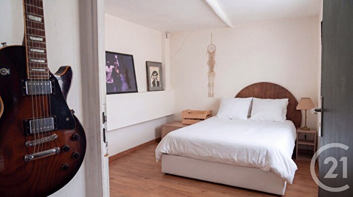 Appartement 4 pièces à Paris 9ème, Trudaine, Rochechouart, à vendre
