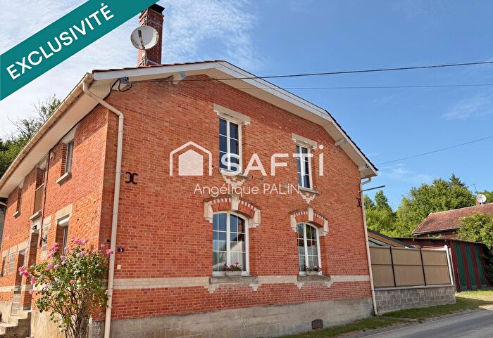 Sainte-Menehould : Maison 8 pièces à vendre