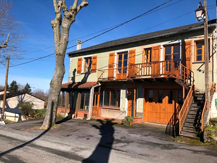 Maison à vendre - Saint-Pierre-de-Trivisy - 12 pièces - 7 chambres