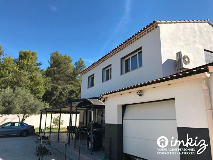 Maison à vendre - Mimet - 6 pièces - 4 chambres