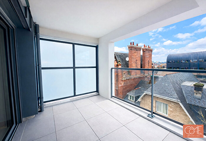 Appartement à vendre - Quartiers Centre, Colombier - 2 pièces - 1 chambre