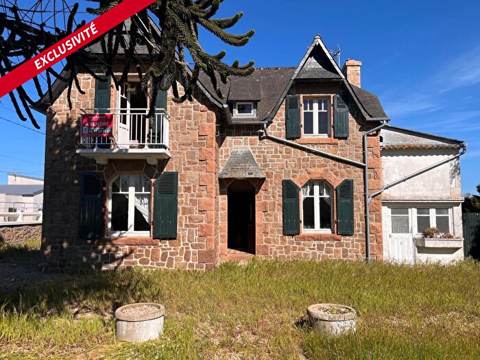 Pleumeur-Bodou : Maison 7 pièces à vendre