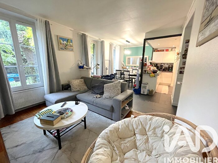 Appartement à vendre - Corbeil-Essonnes, Tarterêts - 3 pièces - 2 chambres