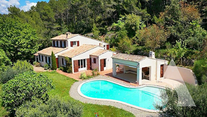 Maison à vendre - Salernes - 7 pièces - 4 chambres