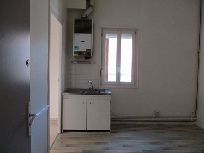 Reims, Europe, Chemin Vert - Appartement 2 pièces à louer
