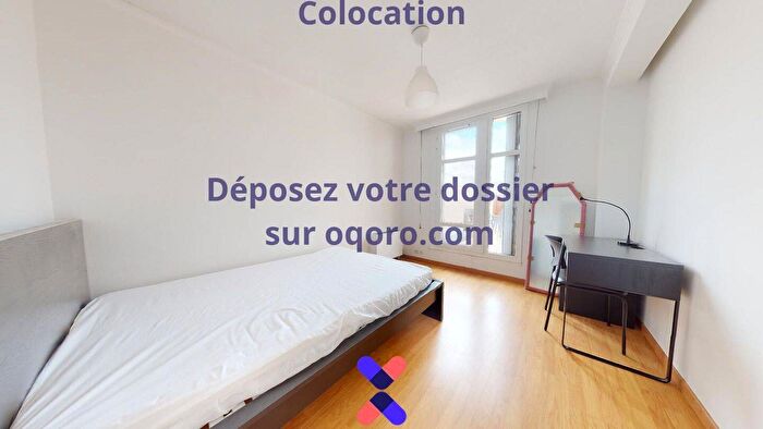 Appartement à louer - Les Linandes, Cergy - 5 pièces - 4 chambres