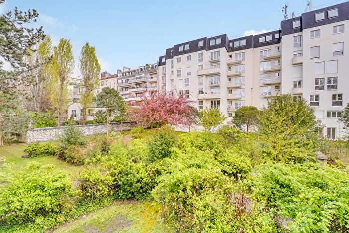 Appartement à vendre - La Garenne-Colombes, Centre Nord, Gare, Mairie - 4 pièces - 3 chambres