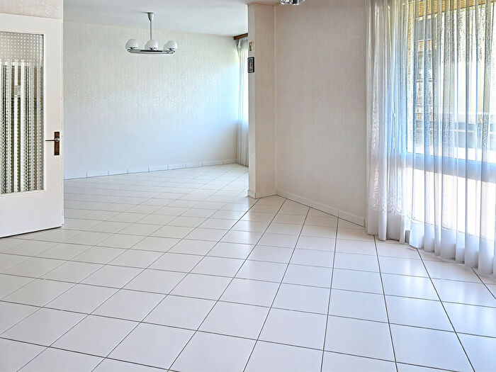 Appartement à vendre - Le Ban-Saint-Martin - 4 pièces - 2 chambres