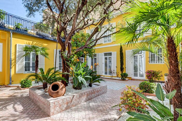 Appartement à vendre - Cannes, Centre-ville - 4 pièces - 3 chambres