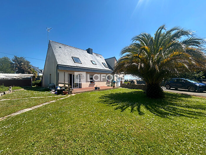 Maison à vendre - Ploubazlanec - 7 pièces - 5 chambres