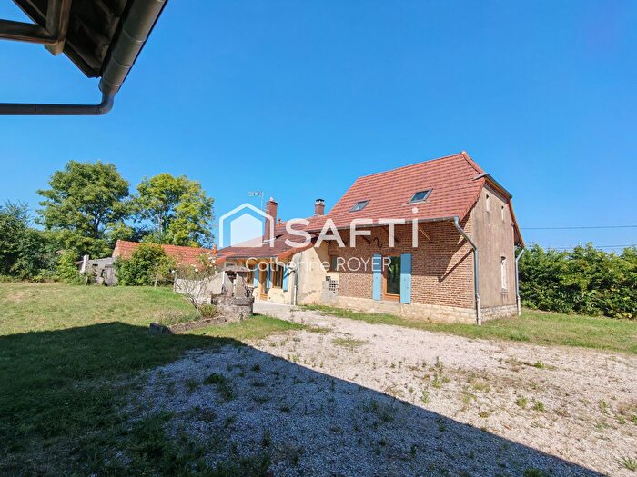 Maison 6 pièces à vendre - La Chapelle-Saint-Sauveur