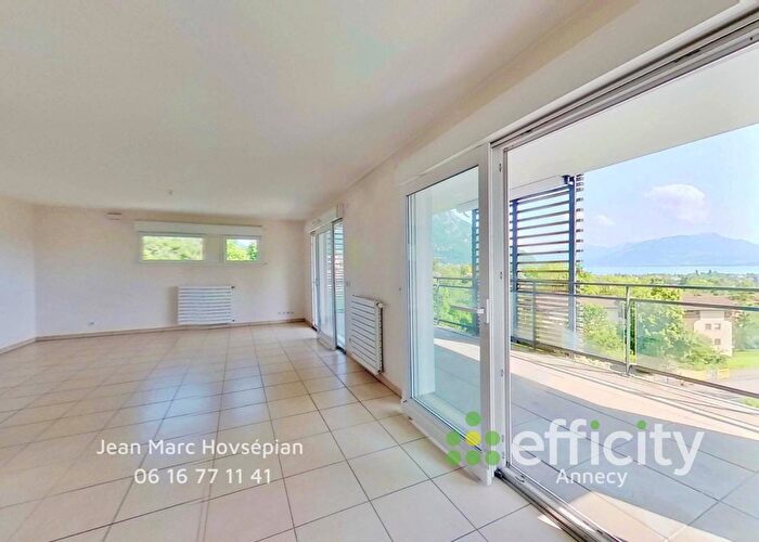 Appartement à vendre - Annecy-le-Vieux, Annecy-le-Vieux Est - 3 pièces - 2 chambres