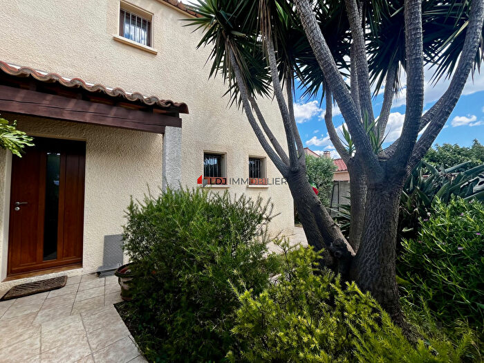 Maison à vendre - Saint-Laurent-de-la-Salanque - 5 pièces - 4 chambres