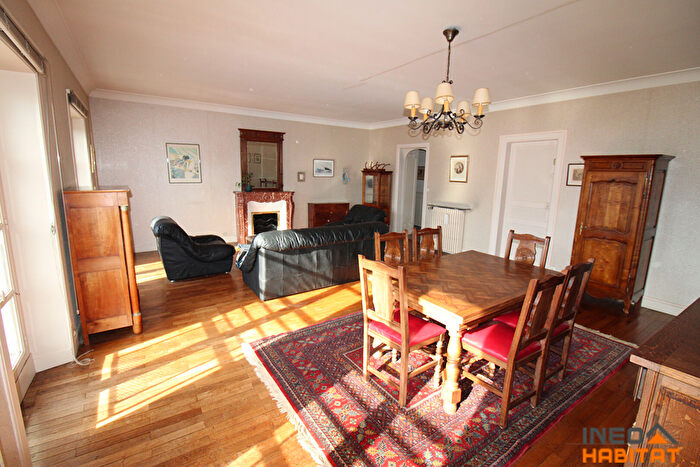 Appartement à vendre - Quartiers Centre, Centre-ville - 4 pièces - 2 chambres