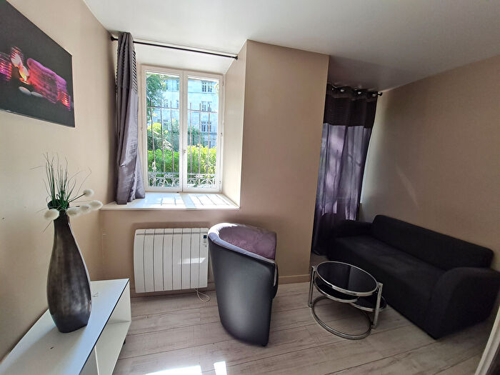 Appartement à louer - Besançon, Boucle, Chapelle des Buis - 1 pièce