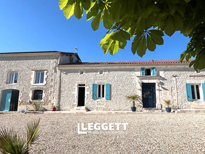 Maison à vendre - Cierzac - 12 pièces - 5 chambres