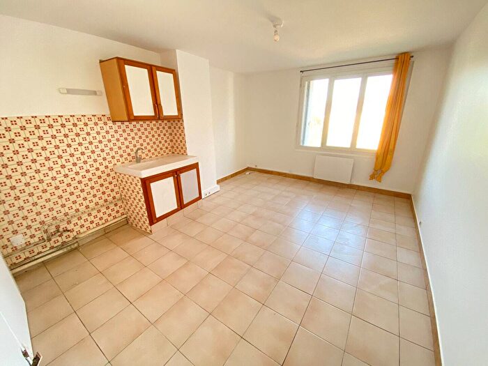 Appartement 2 pièces à La Celle-sur-Morin, à louer