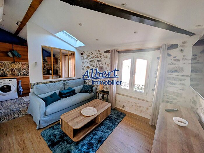 Appartement à louer - Centre Ville-Peyron, La Seyne-sur-Mer - 2 pièces - 1 chambre