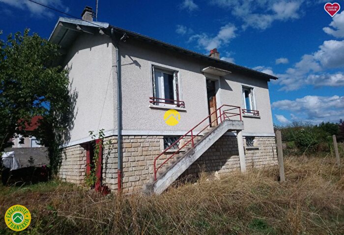 Maison à vendre - Saint-Amand-Montrond - 3 pièces - 2 chambres