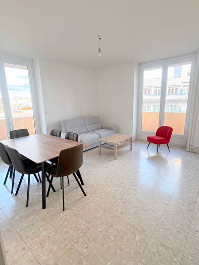 Appartement à louer - Bergson-La Terrasse, Saint-Étienne - 2 pièces - 1 chambre
