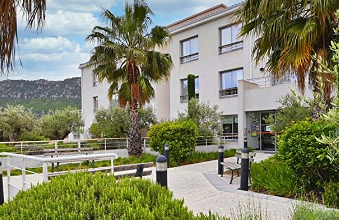 Appartement à vendre - Le Revest-les-Eaux - 1 pièce