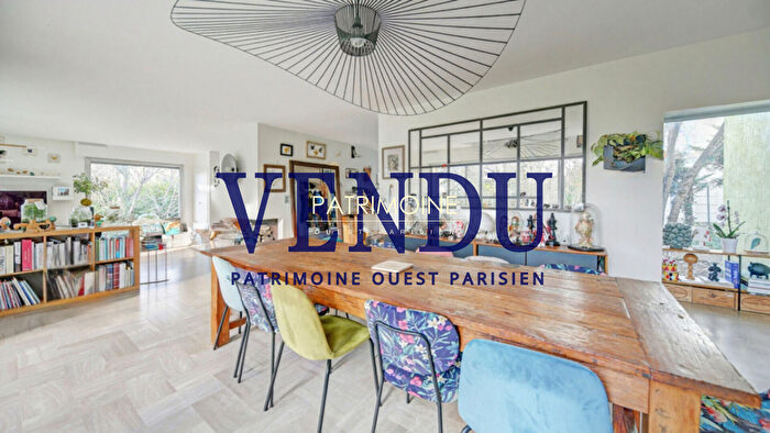 Maison à vendre - Saint-Germain-en-Laye - 10 pièces - 5 chambres