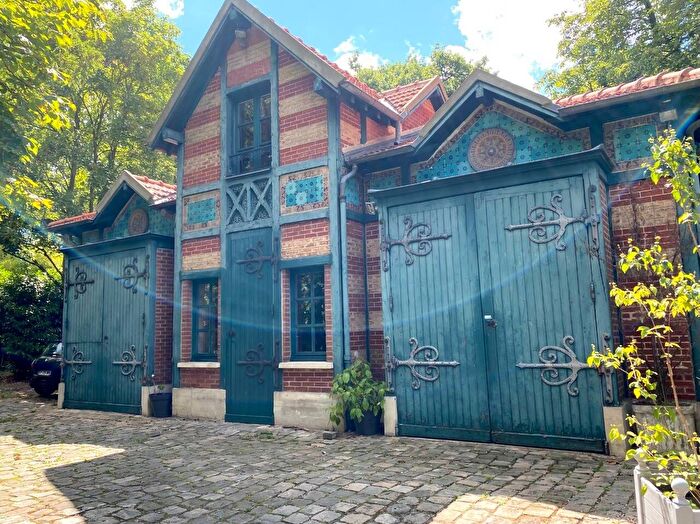 Maison à louer - Le Vésinet - 4 pièces - 3 chambres